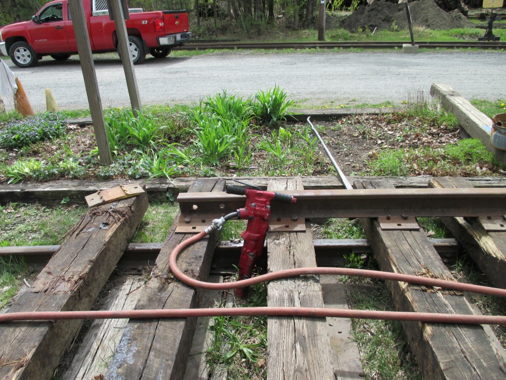 House Track Rehabilitation - Shelburne Falls Trolley Museum
