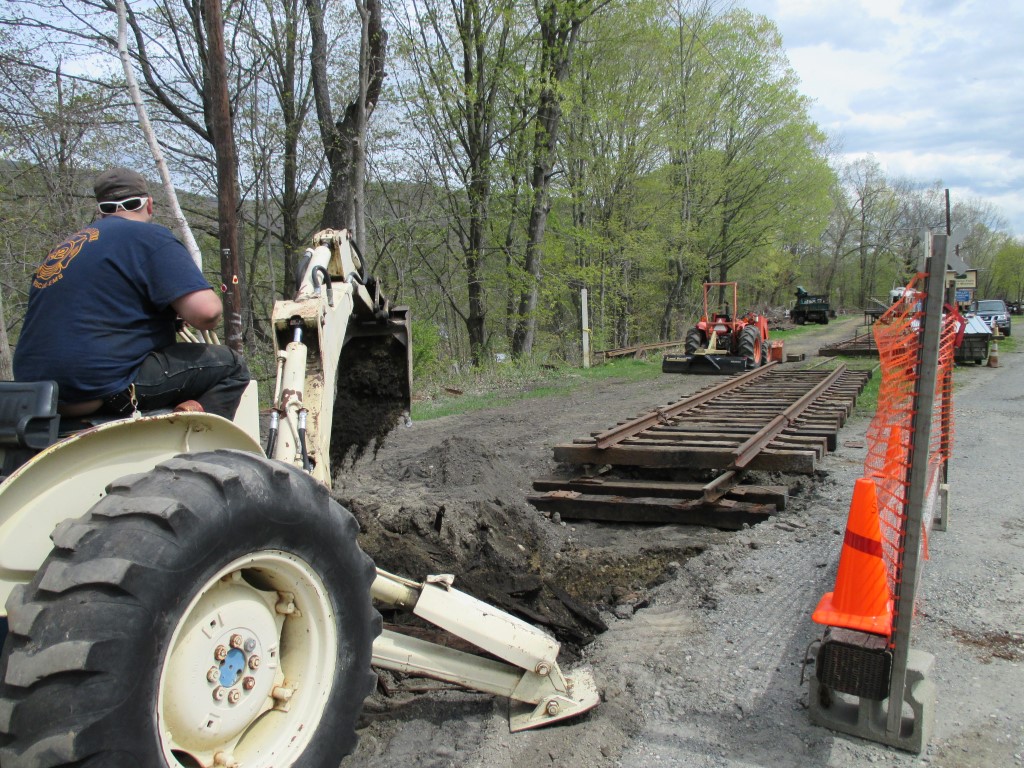 House Track Rehabilitation - Shelburne Falls Trolley Museum
