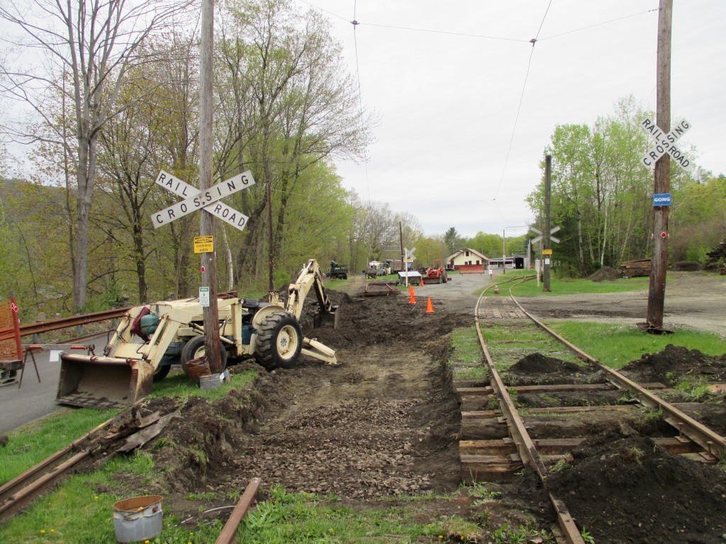 House Track Rehabilitation - Shelburne Falls Trolley Museum